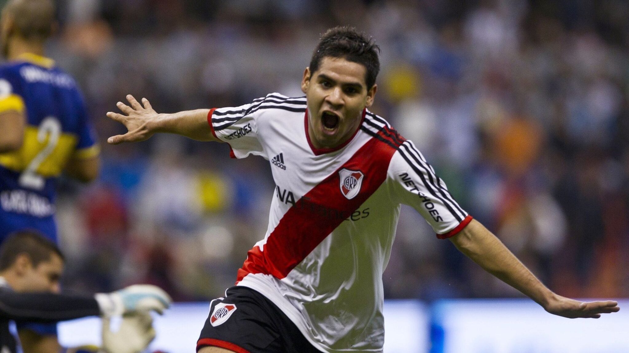 Who is the Shortest Soccer Player? Unveiling the Dynamo of 2024 - Owlgen