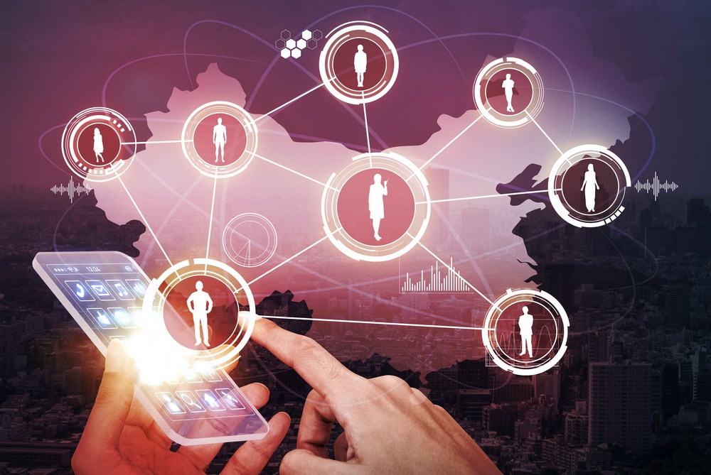 Tips on How to Get into Social Trading Successfully - Owlgen